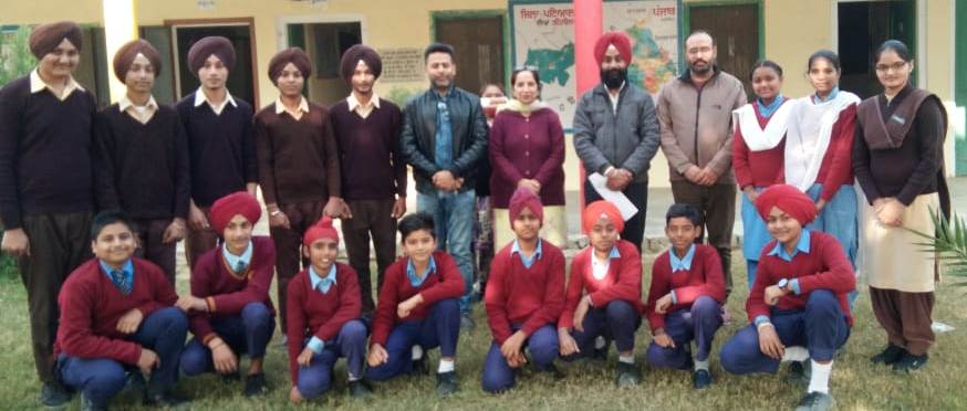 ਆਲੋਵਾਲ ਸਕੂਲ 6ਵੀਂ ਤੋਂ 12ਵੀਂ ਕਲਾਸ ਦੇ ਵਿਦਿਆਰਥੀਆ ਦਾ ਕੁਇਜ਼ ਮੁਕਾਬਲਾ ਕਰਵਾਇਆ