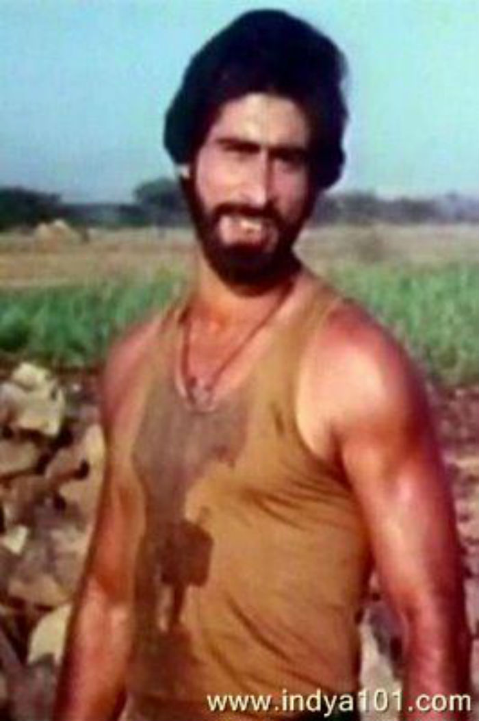 ਖੌਫ ਦਾ ਦੂਜਾ ਨਾਂ ਸੀ ਬਾਲੀਵੁੱਡ ਦਾ ਇਹ ਵਿਲੇਨ, ਸਕ੍ਰੀਨ 'ਤੇ ਆਉਂਦੇ ਹੀ ਫੈਲ ਜਾਂਦੀ ...