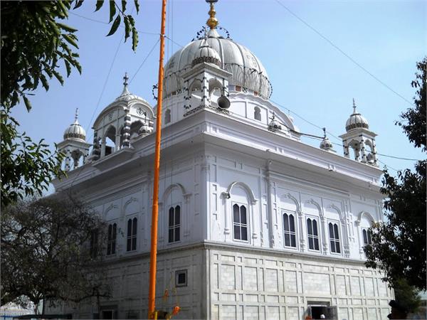 ਗੁਰਦੁਆਰਾ ਸ੍ਰੀ ਅਚਲ ਸਾਹਿਬ (ਬਟਾਲਾ)