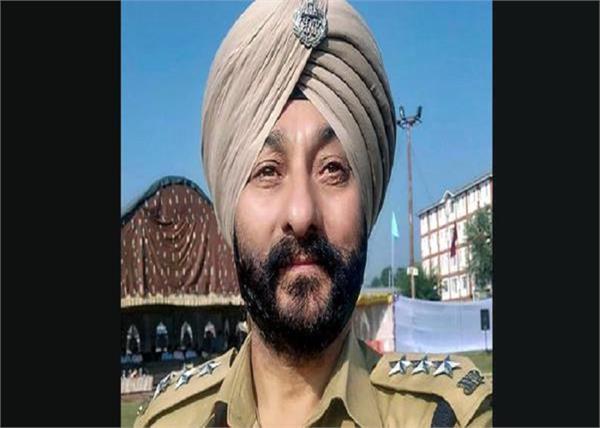 DSP ਦਵਿੰਦਰ ਸਿੰਘ ਦੀ ਗ੍ਰਿਫਤਾਰੀ ਤੋਂ ਬਾਅਦ ਕਾਂਗਰਸ ਨੇ ਚੁੱਕੇ ਸਵਾਲ, ਰਣਦੀਪ ਨੇ ...